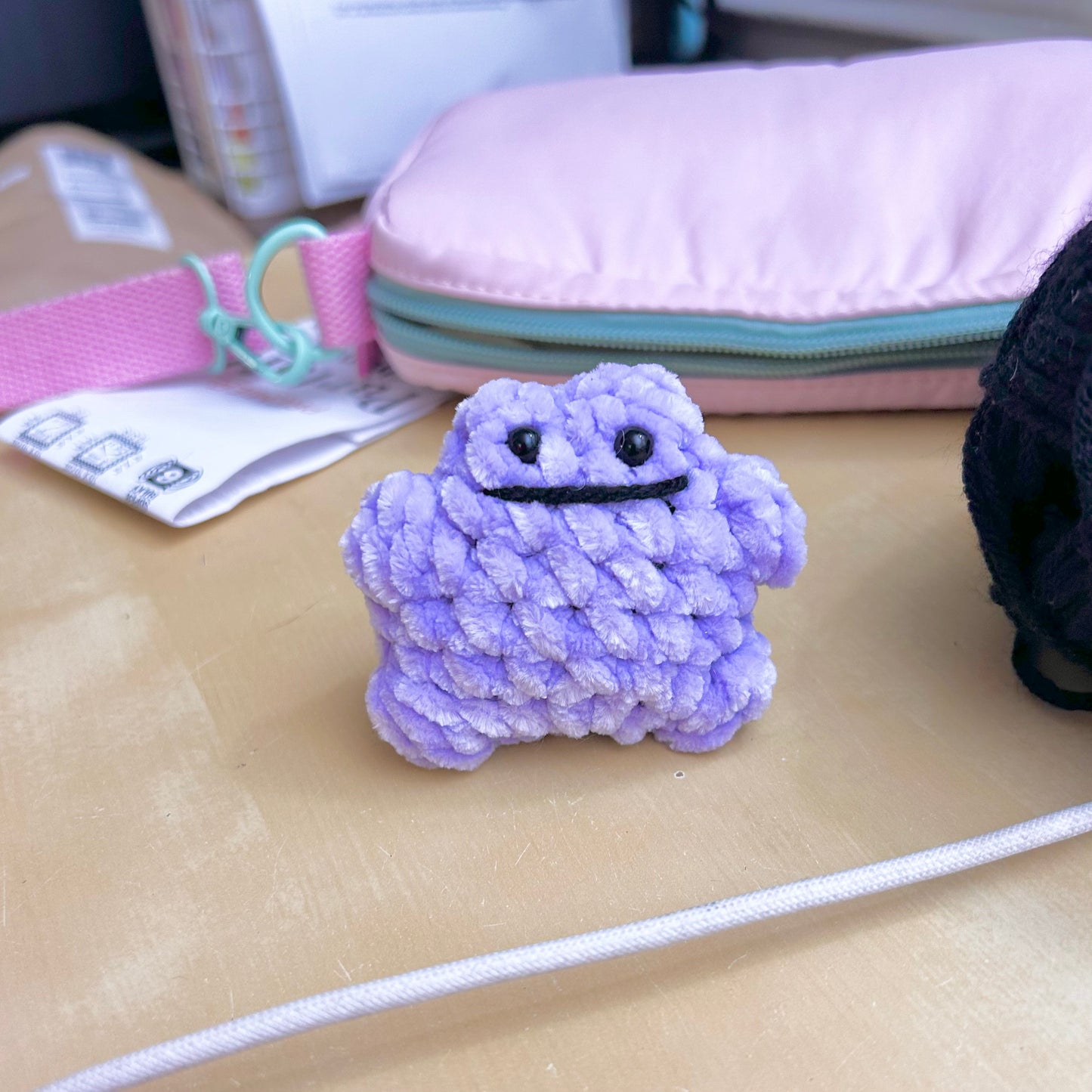 Froggy Desk Plushie – Happyish Brand